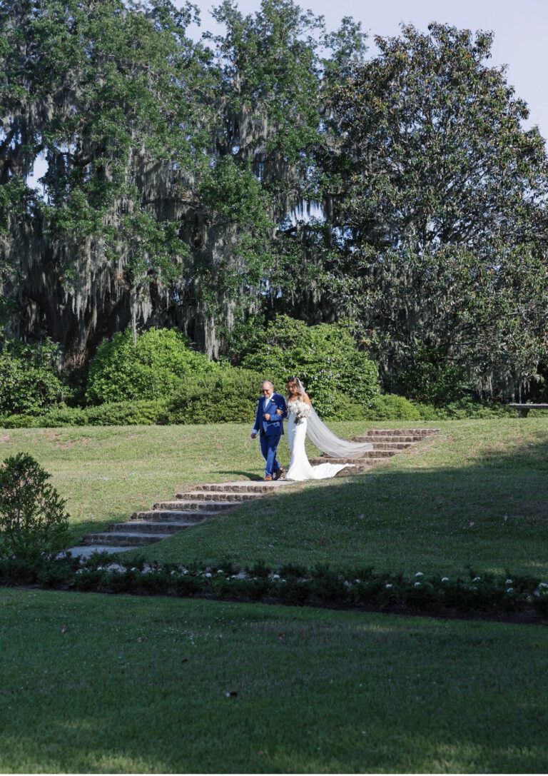 A Romantic Garden Wedding at Middleton Place - margaretelizabethphoto.com